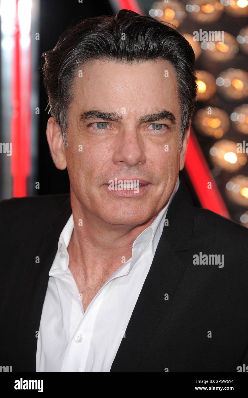 LOS ANGELES, CA - NOVEMBER 15: Actor Peter Gallagher arrives at the ...