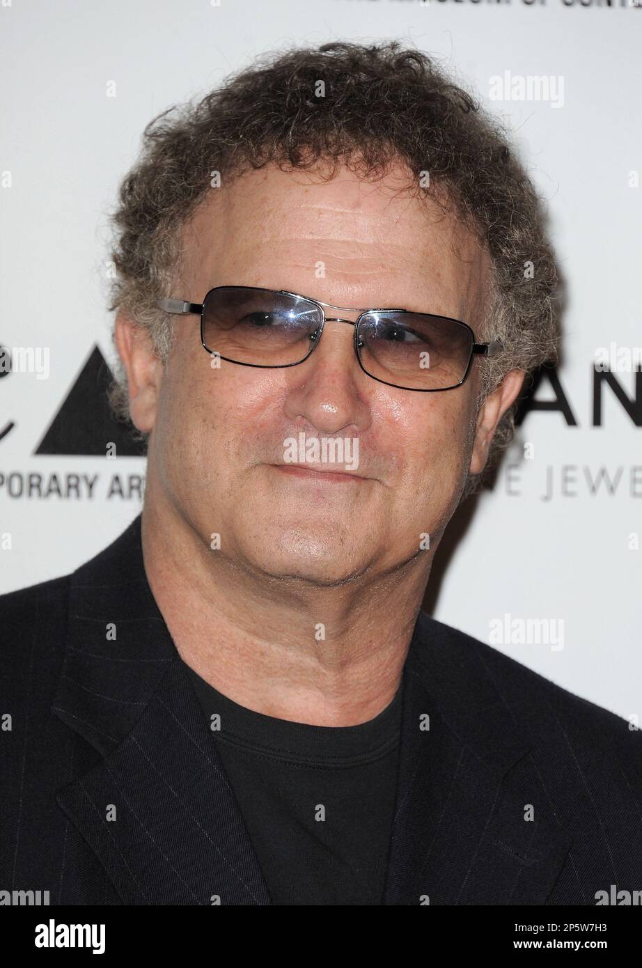 LOS ANGELES, CA - NOVEMBER 13: Actor Albert Brooks arrives at MOCA ...