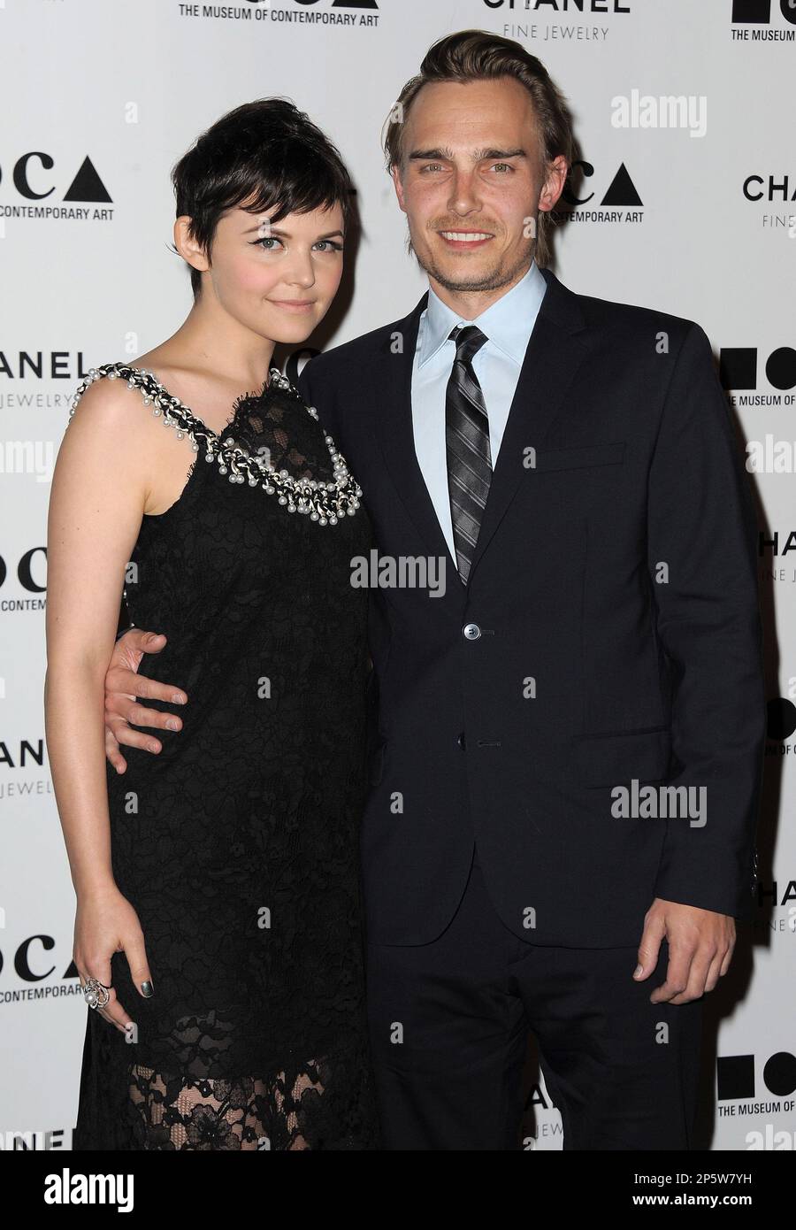 LOS ANGELES, CA - NOVEMBER 13: Actress Ginnifer Goodwin and Joey Kern ...