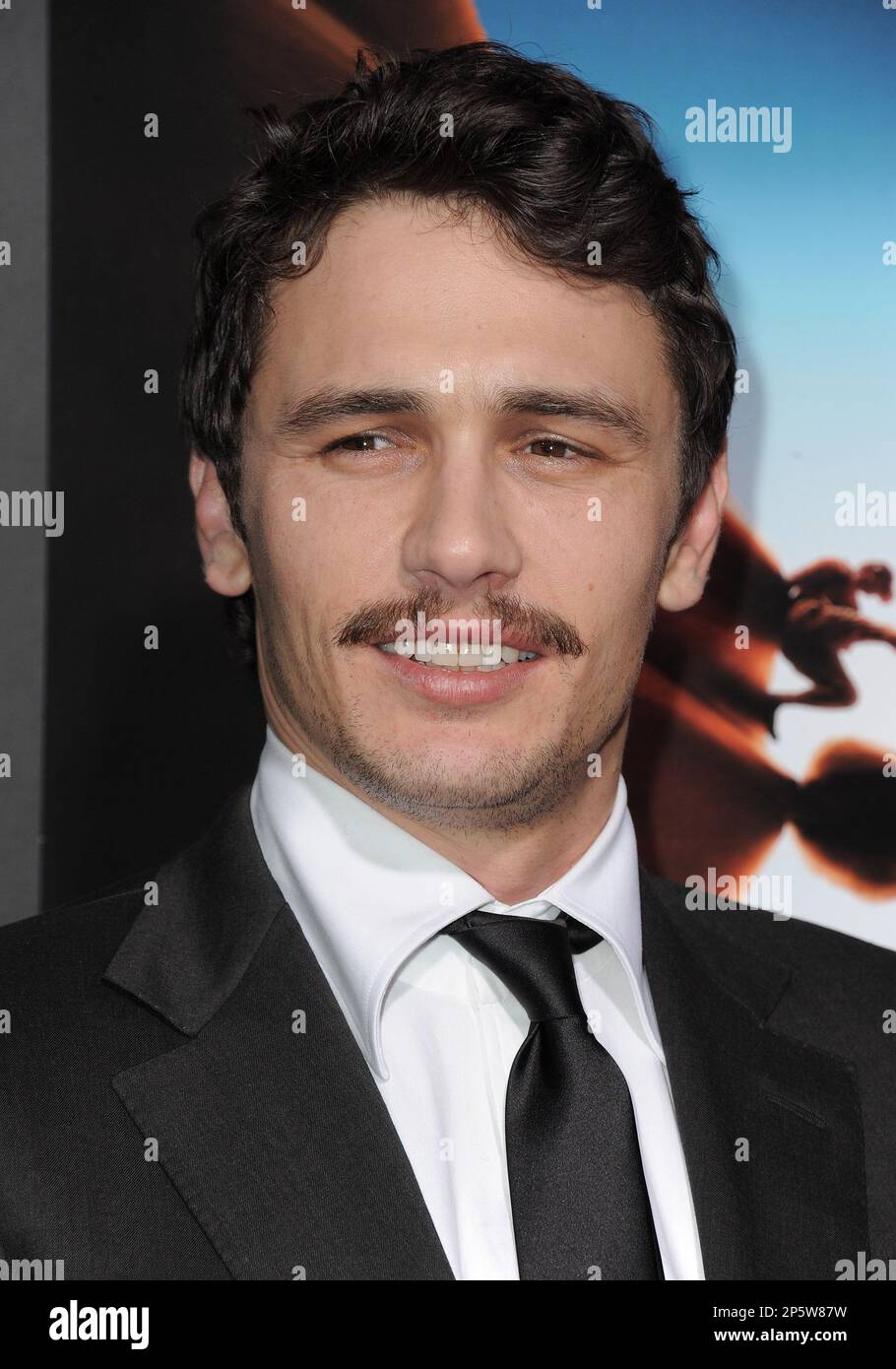 BEVERLY HILLS, CA - NOVEMBER 03: James Franco arrives at the "127 Hours ...