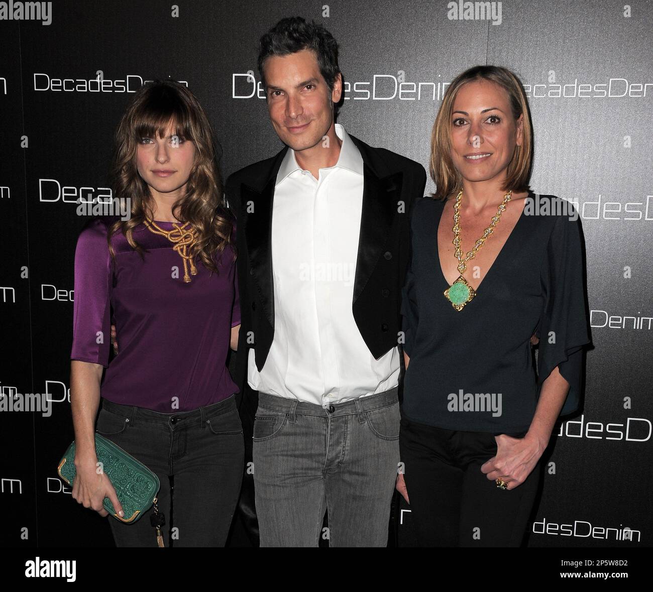 LOS ANGELES, CA - NOVEMBER 02: Actress Lake Bell, Cameron Silver and ...