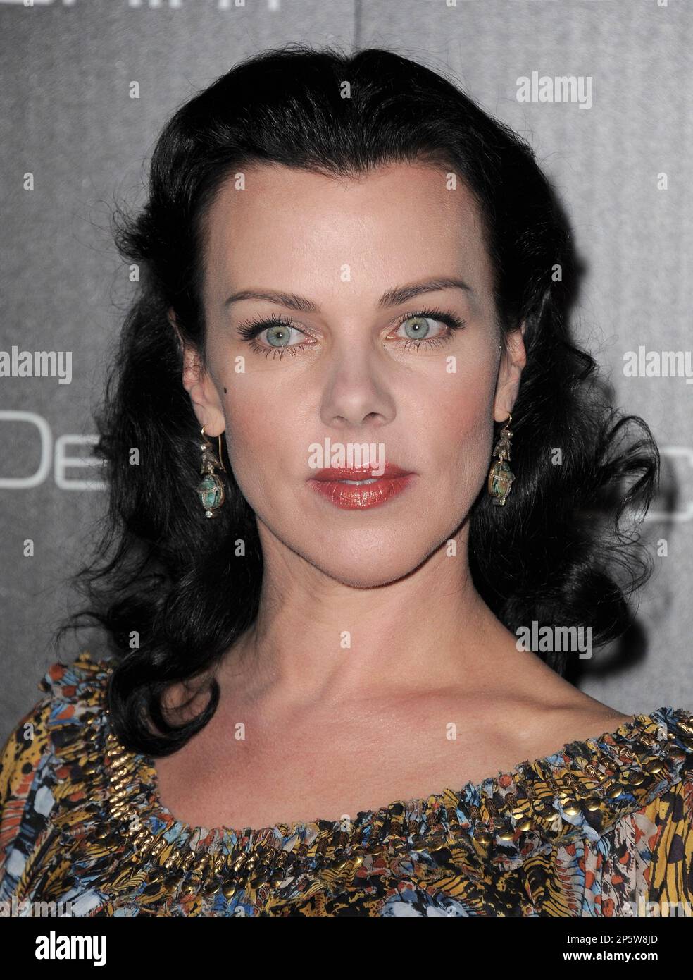 LOS ANGELES, CA - NOVEMBER 02: Actress Debi Mazar arrives at the ...