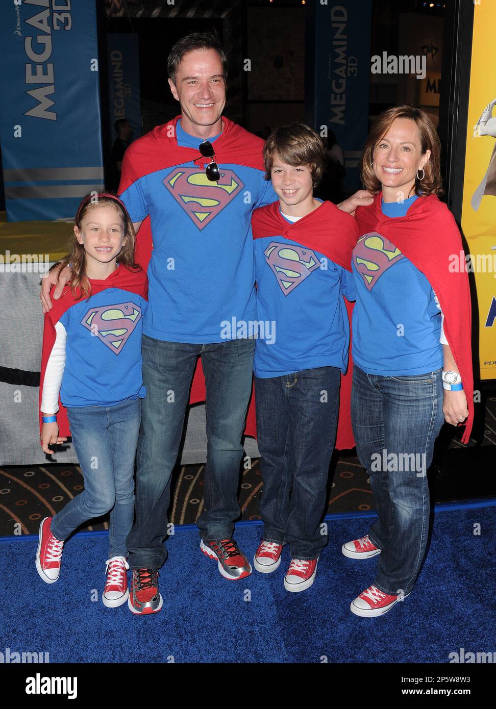 LOS ANGELES, CA - OCTOBER 30: Actor Tim Dekay arrives at the "Megamind ...