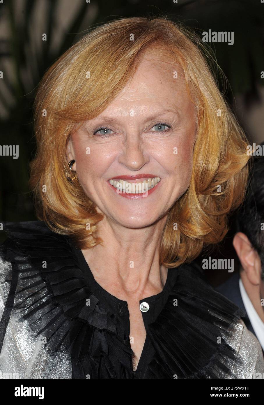 BEVERLY HILLS, CA - OCTOBER 29: Jill Larson arrives at the Peace Over ...