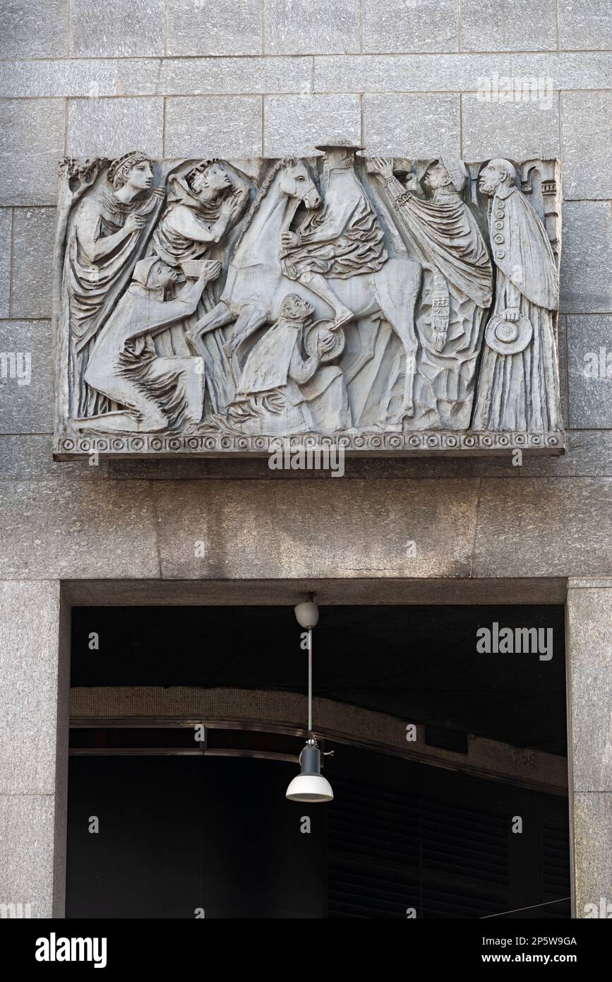 Piazza san romano hi-res stock photography and images - Alamy