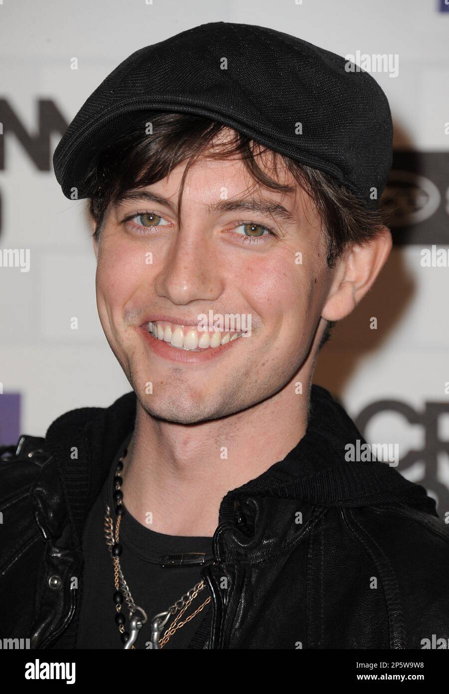 LOS ANGELES, CA - OCTOBER 16: Actor Jackson Rathbone arrives at Spike ...