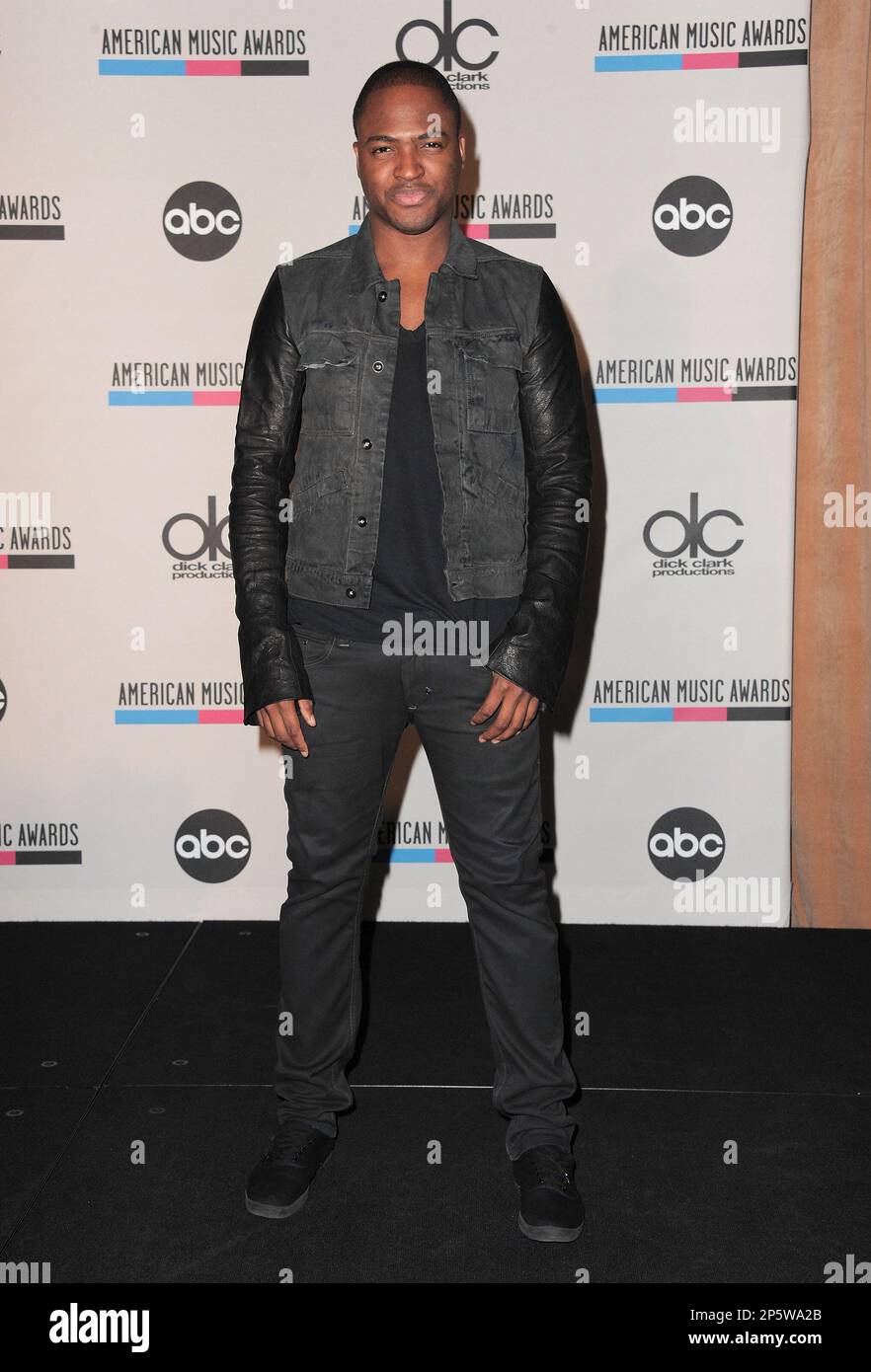 LOS ANGELES, CA - OCTOBER 12: Recording artist Taio Cruz attends the ...