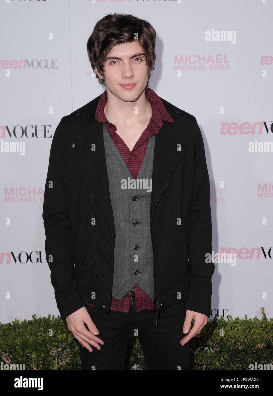 HOLLYWOOD - OCTOBER 01: Actor Carter Jenkins arrives at the 8th Annual ...