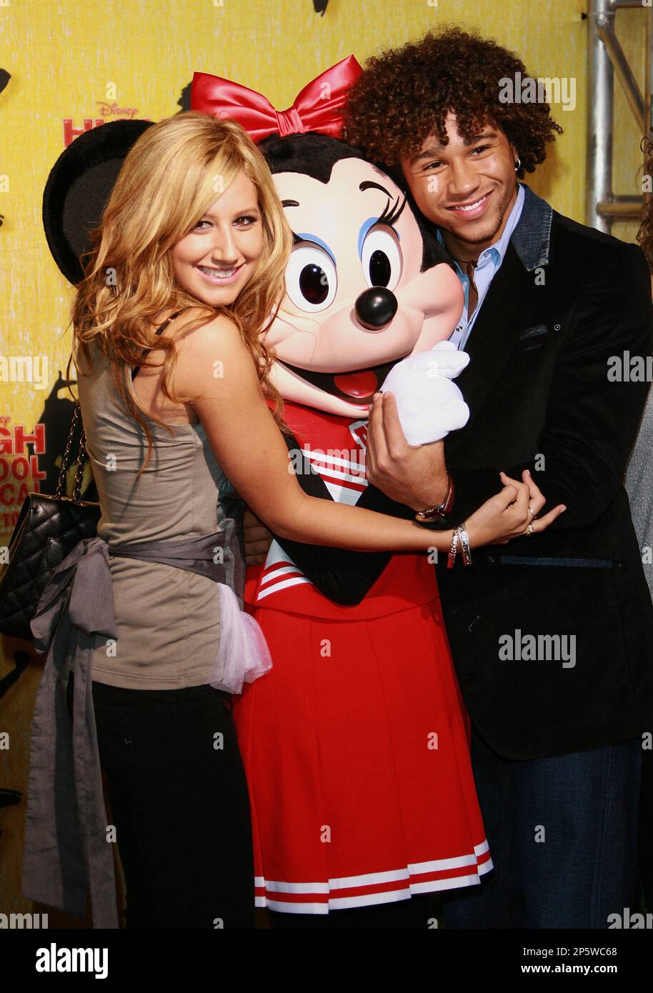 Singer/actress Ashley Tisdale and actor/singer Corbin Bleu with Minnie ...
