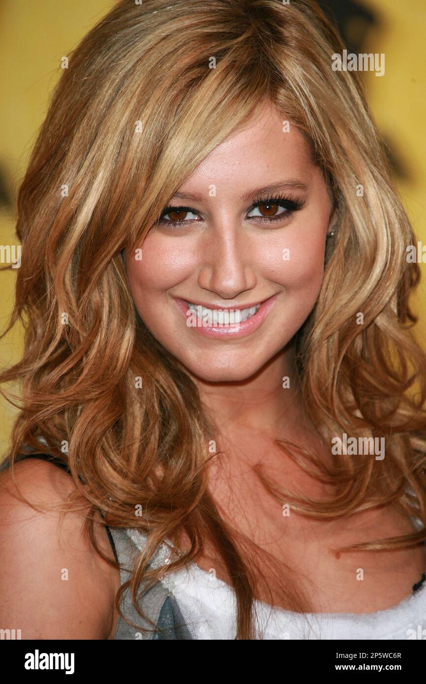 Actress/singer Ashley Tisdale arrives at High School Musical: The Ice ...