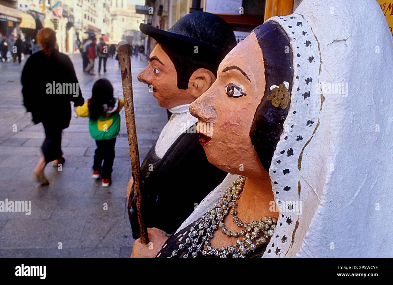 Dolls in entrance to Aperos y Viandas,Traditional food store,Rúa Mayor ...