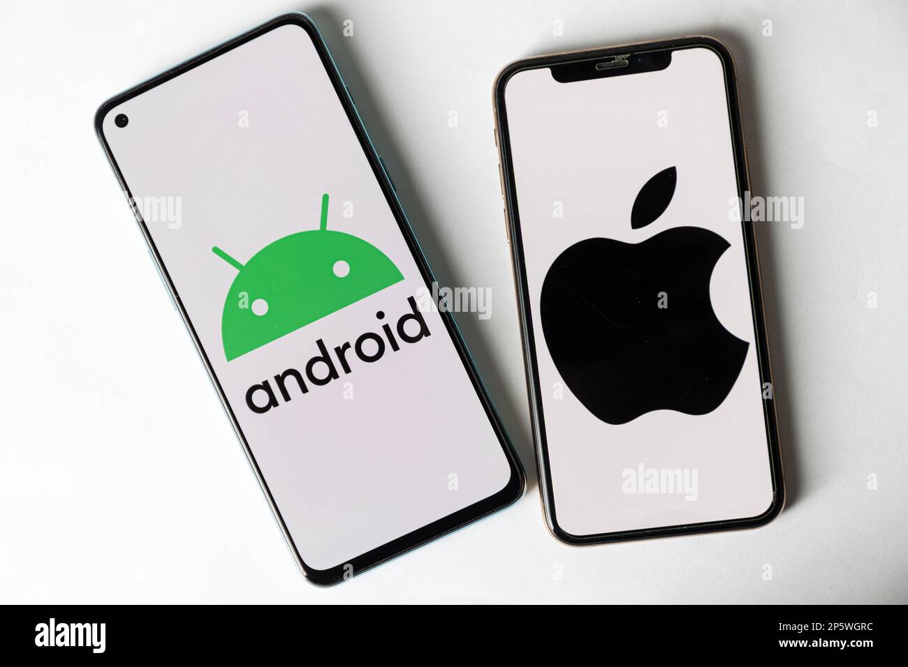 Ios tech logo hi-res stock photography and images - Alamy