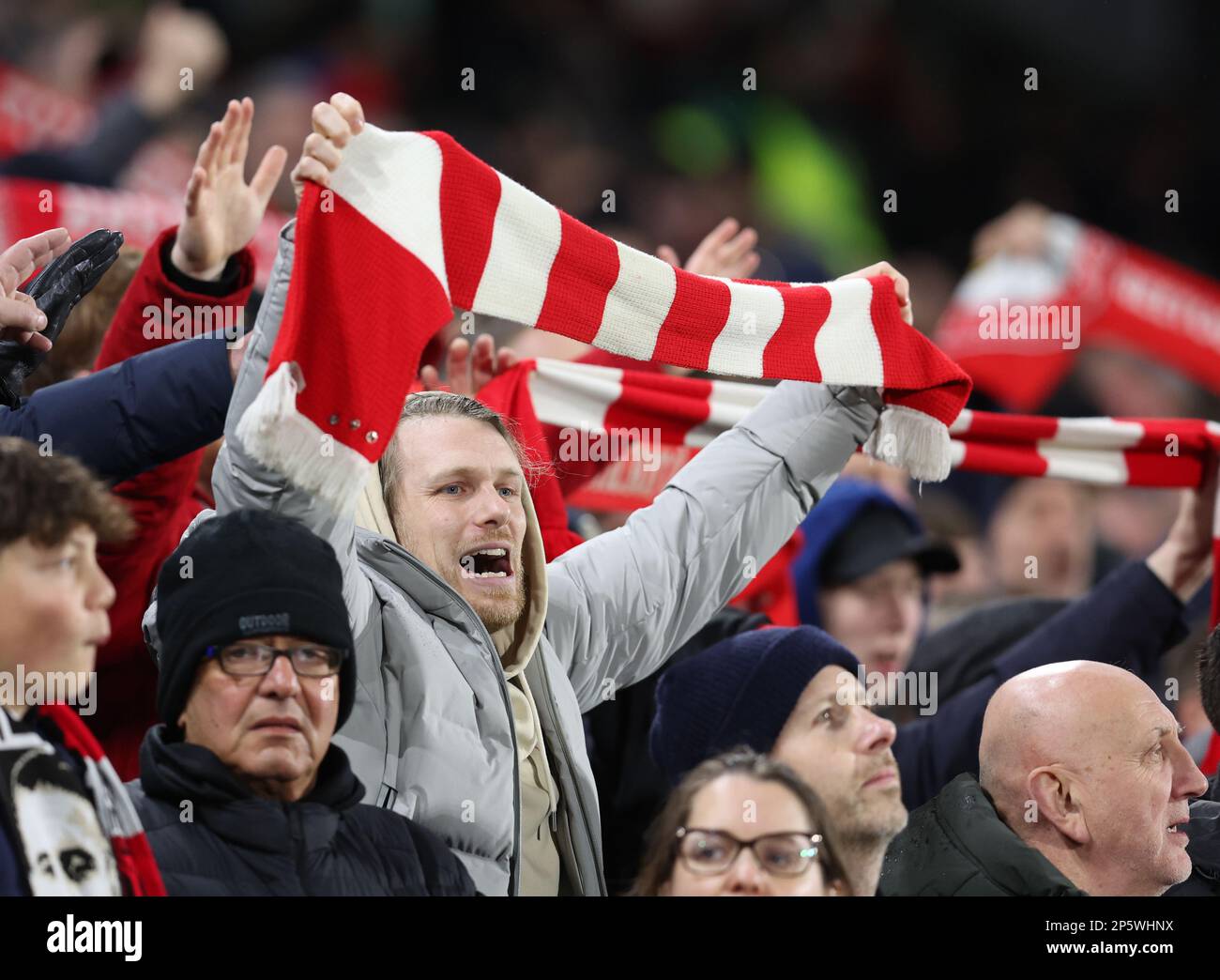 Brentford gtech fans hi-res stock photography and images - Alamy