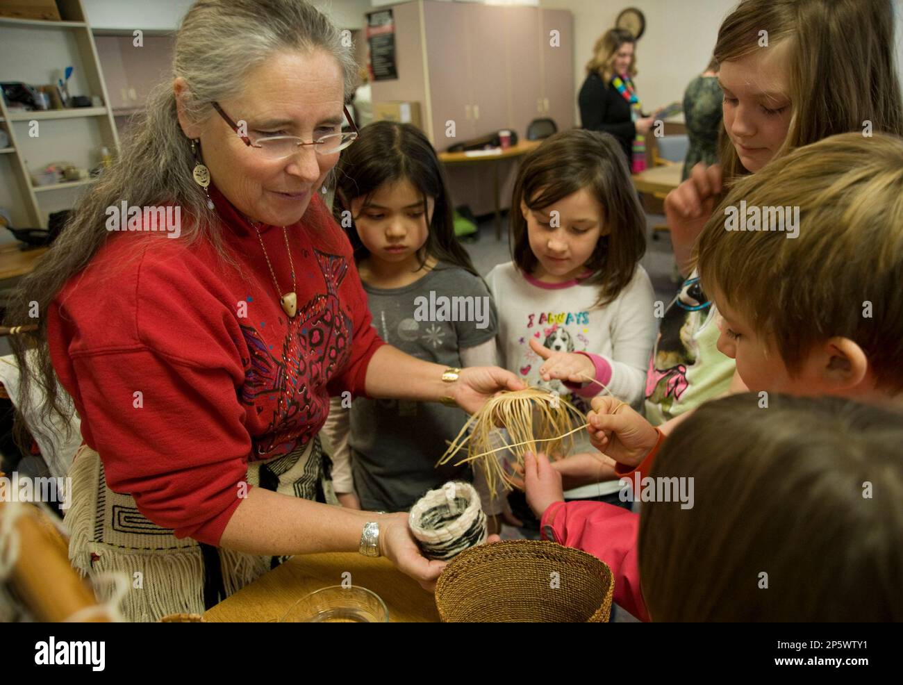 Teri Rofkar, left, talks Nov. 20, 2012 to Keet Gooshi Heen third ...