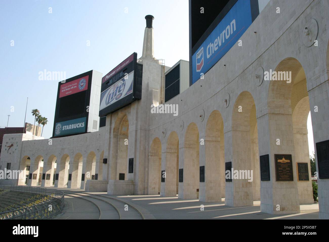 A look at the Los Angeles Memorial Coliseum home of the USC Trojans in ...