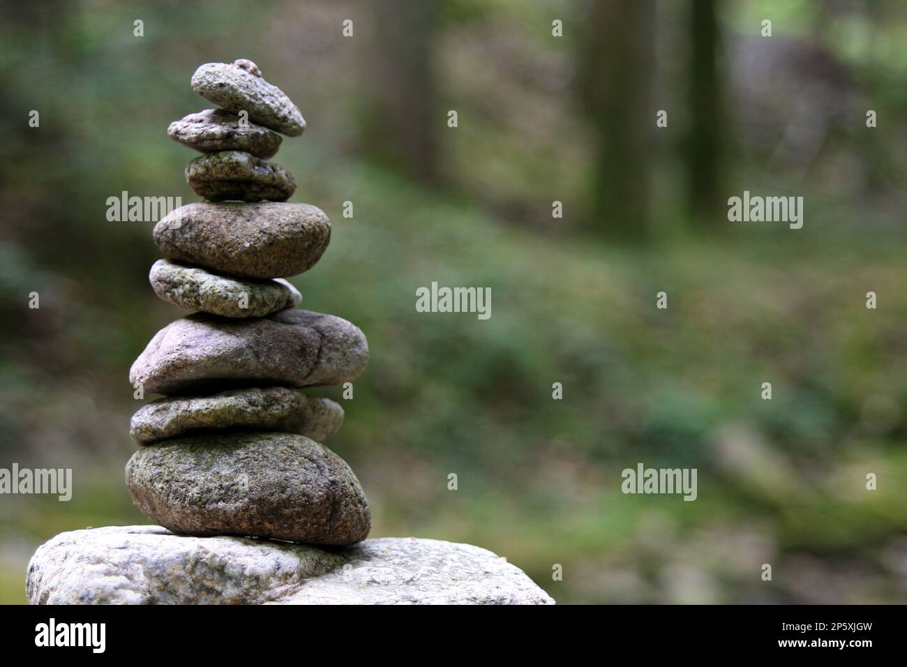 Stones energy hi-res stock photography and images - Alamy