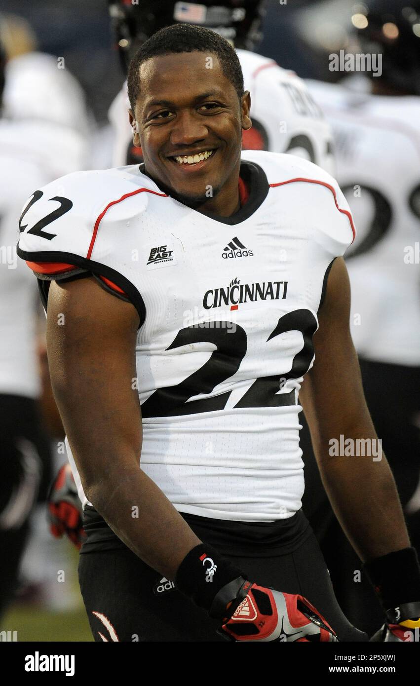 Cincinnati Bearcats Jameel Poteat (22) in action during a game against ...