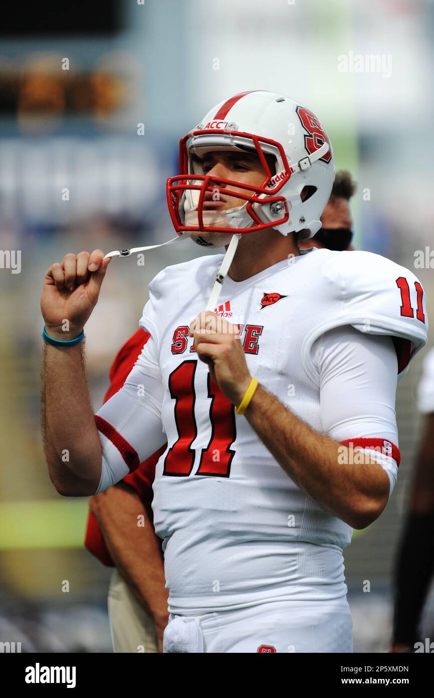 North Carolina State Wolfpack quarterback Garrett Leatham (11) during ...