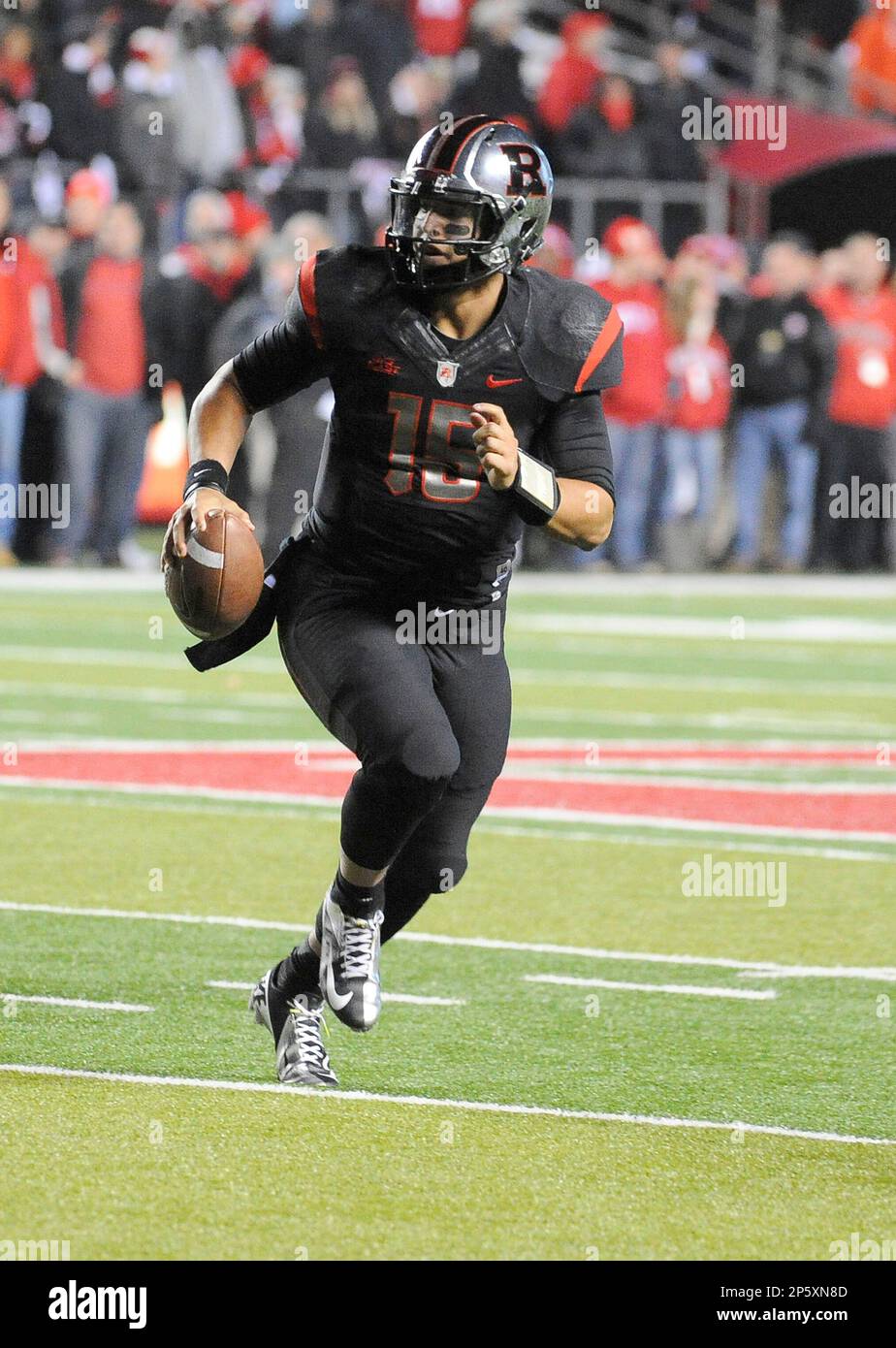Rutgers Scarlet Knights Gary Nova (15) in action during the Big East ...