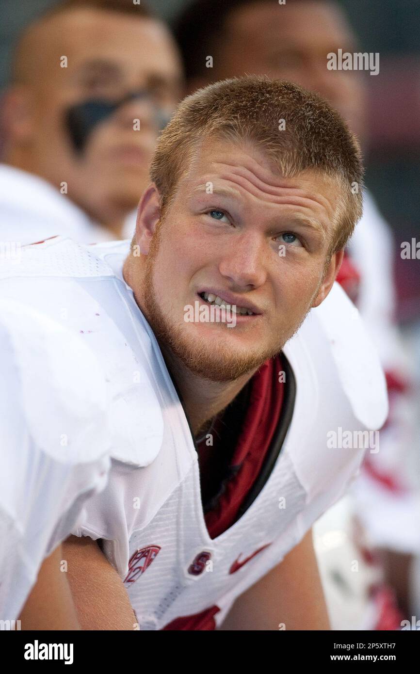 Stanford Cardinal Josh Mauro (90) in action during a game against ...
