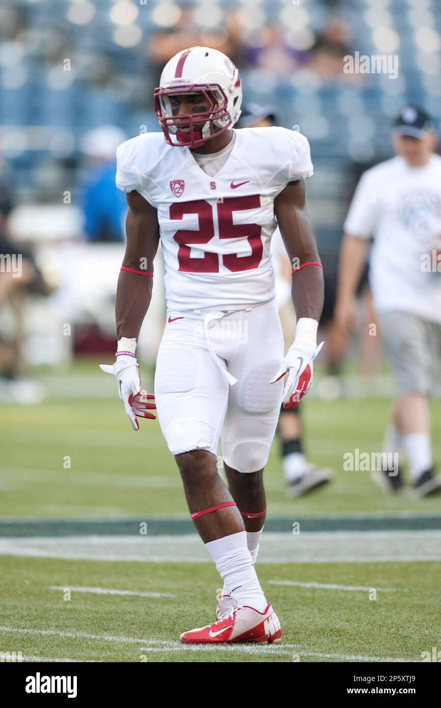 Stanford Cardinal Alex Carter (25) in action during a game against ...