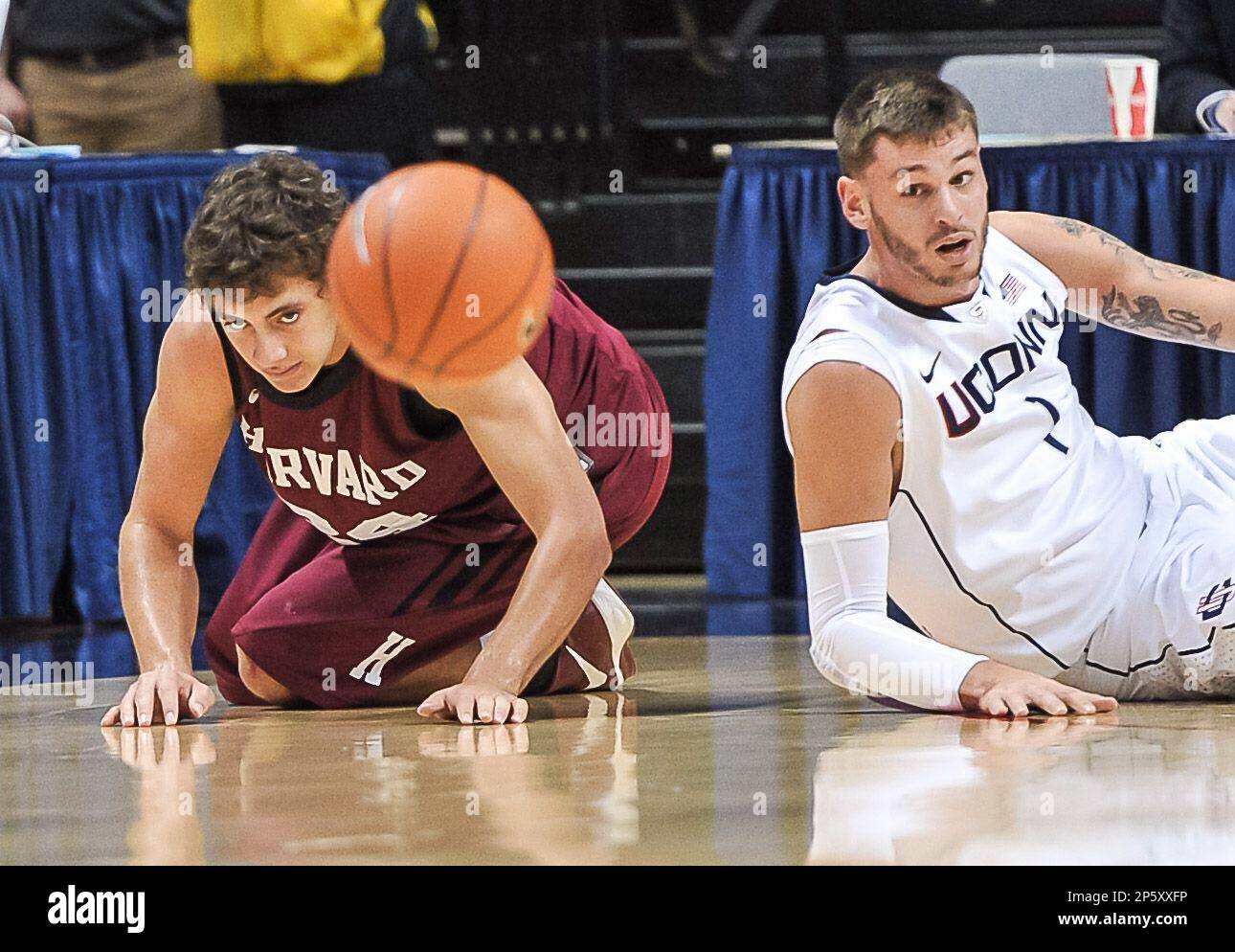 Dec. 7, 2012 - Storrs, CT, USA - Friday December 7, 2012: Connecticut ...