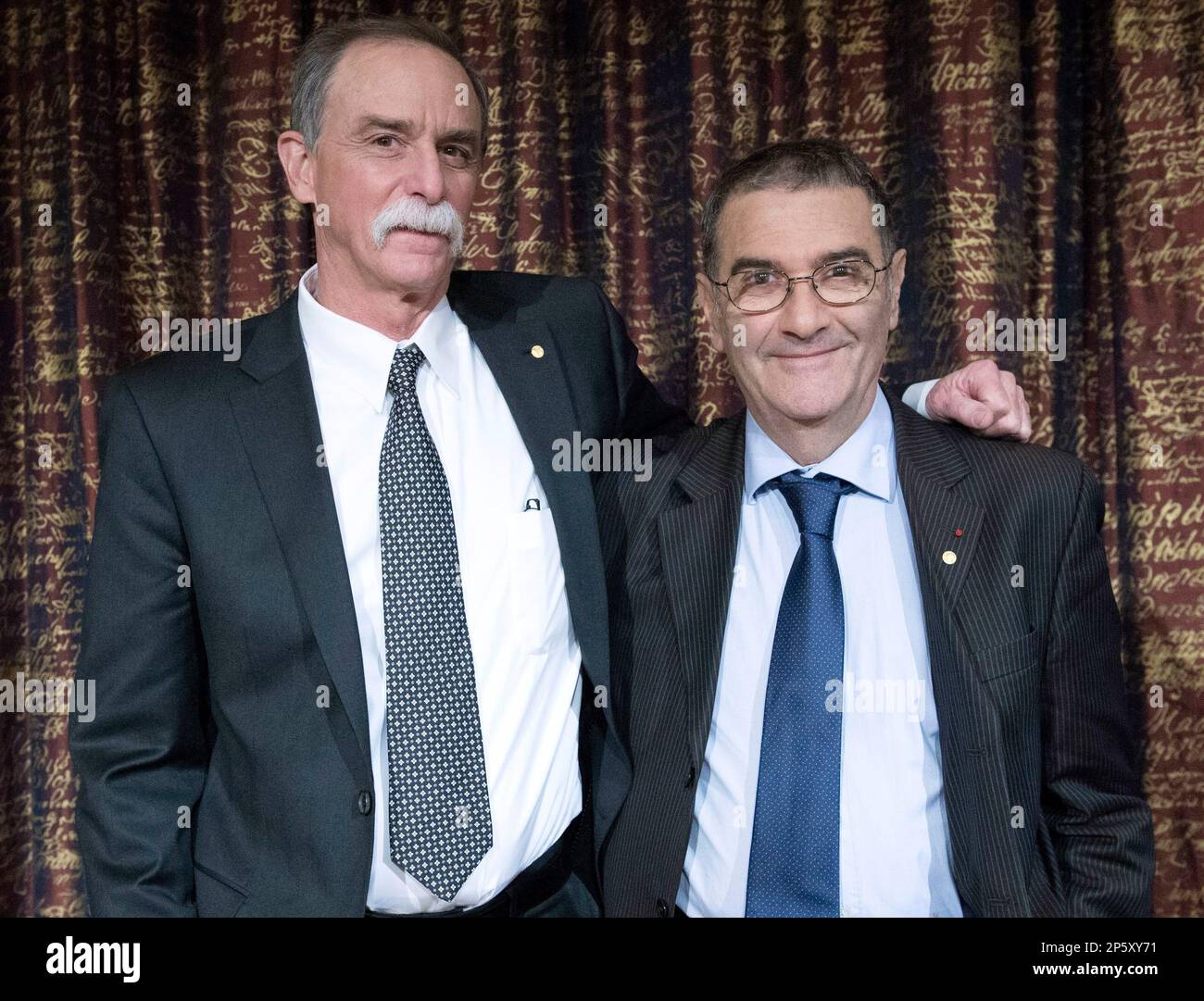 Nobel Laureates in Physics for 2012, David Wineland, left, from the US ...