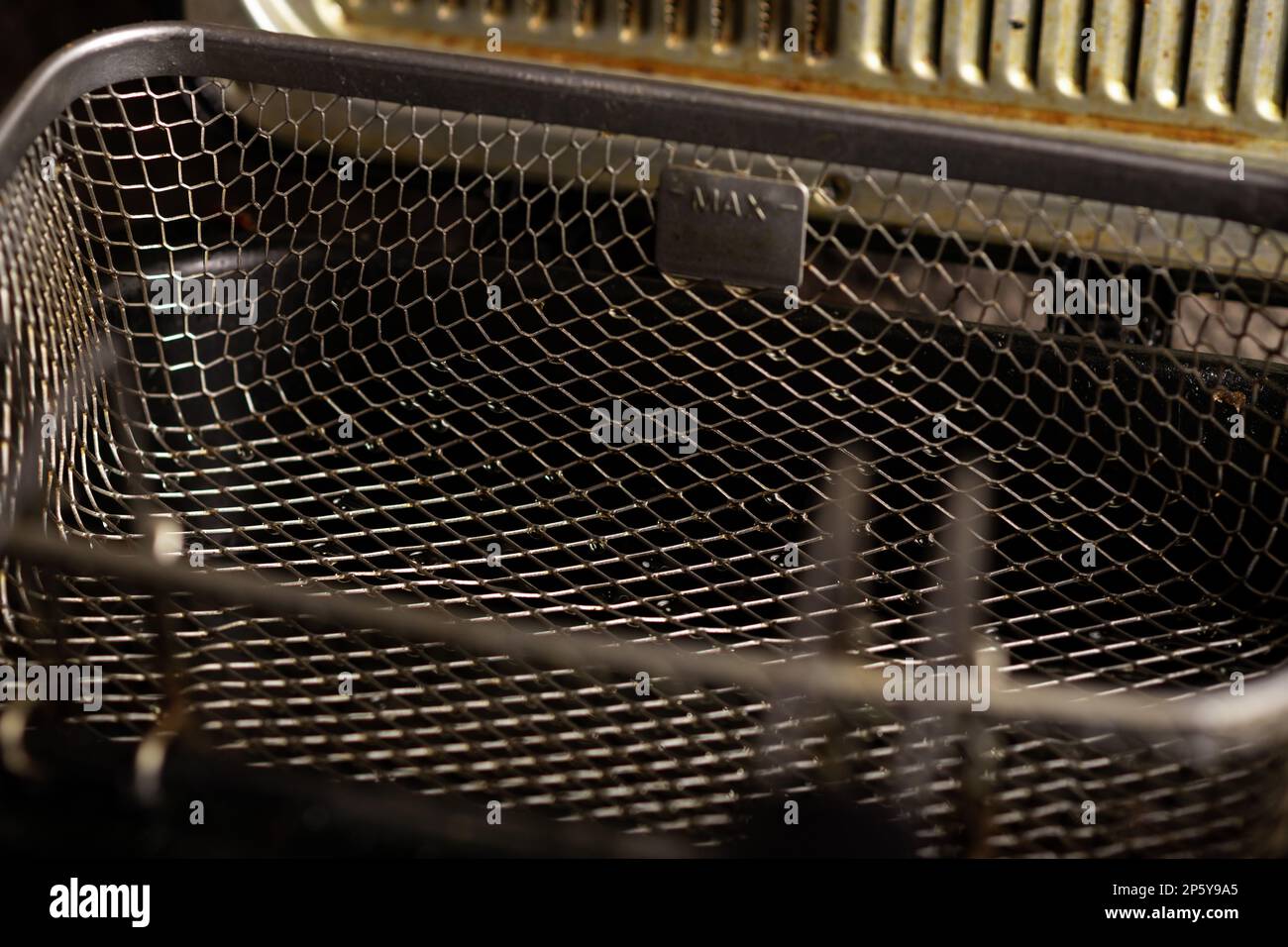 Deep frying basket hi-res stock photography and images - Alamy