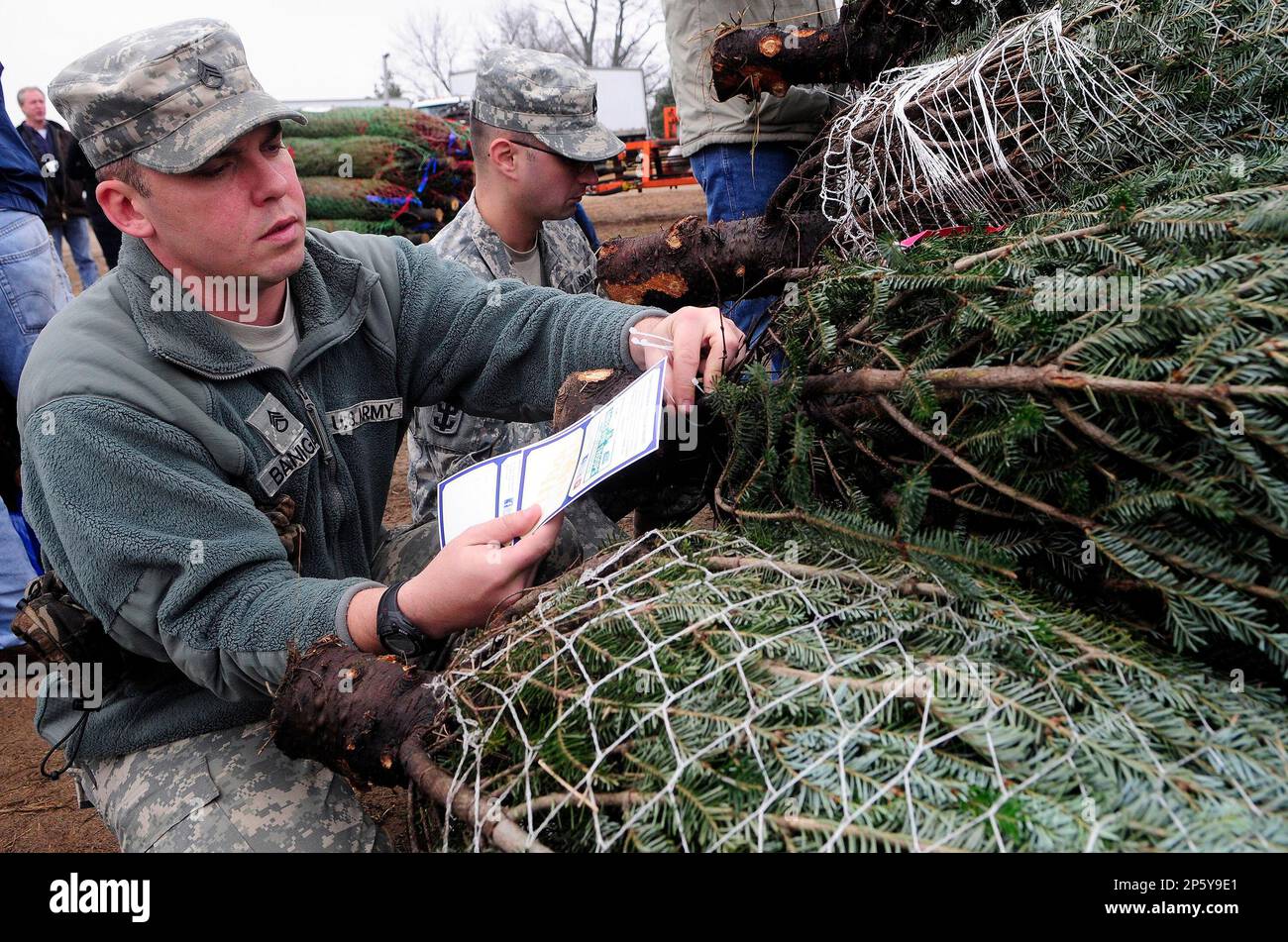 Staff Sgt. Joshua Banigan, with the Battle Creek Recruiting Company ...
