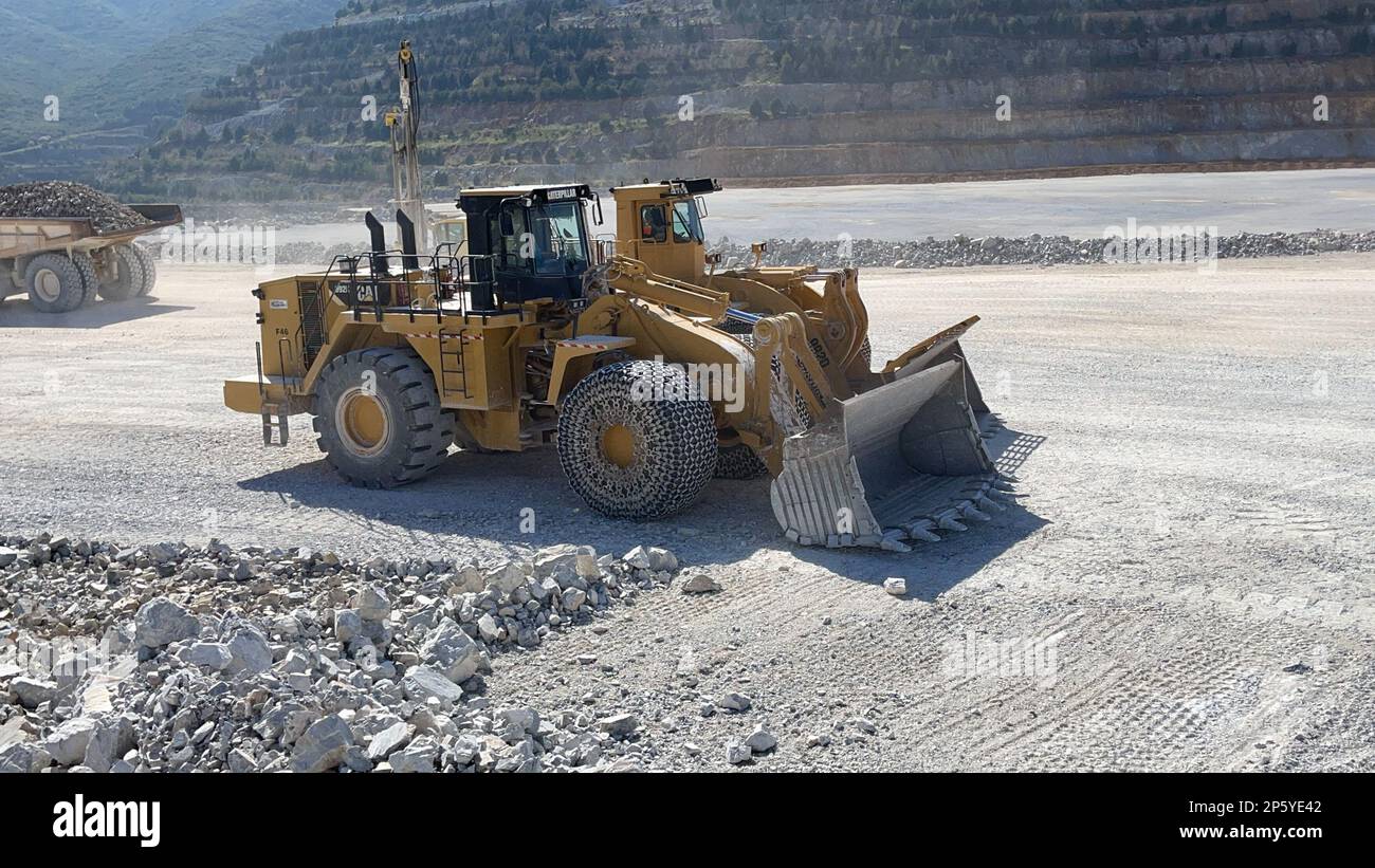 Huge Wheel Loader Loading Limestone The Dumpers, Limestone Quarry ...