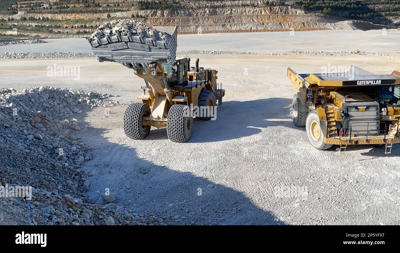 Huge Wheel Loader Loading Limestone The Dumpers, Limestone Quarry ...