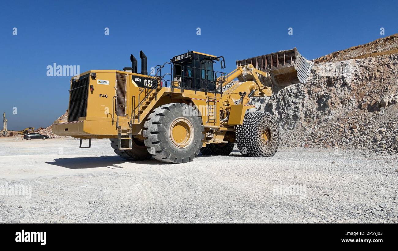Huge Wheel Loader Loading Limestone The Dumpers, Limestone Quarry ...