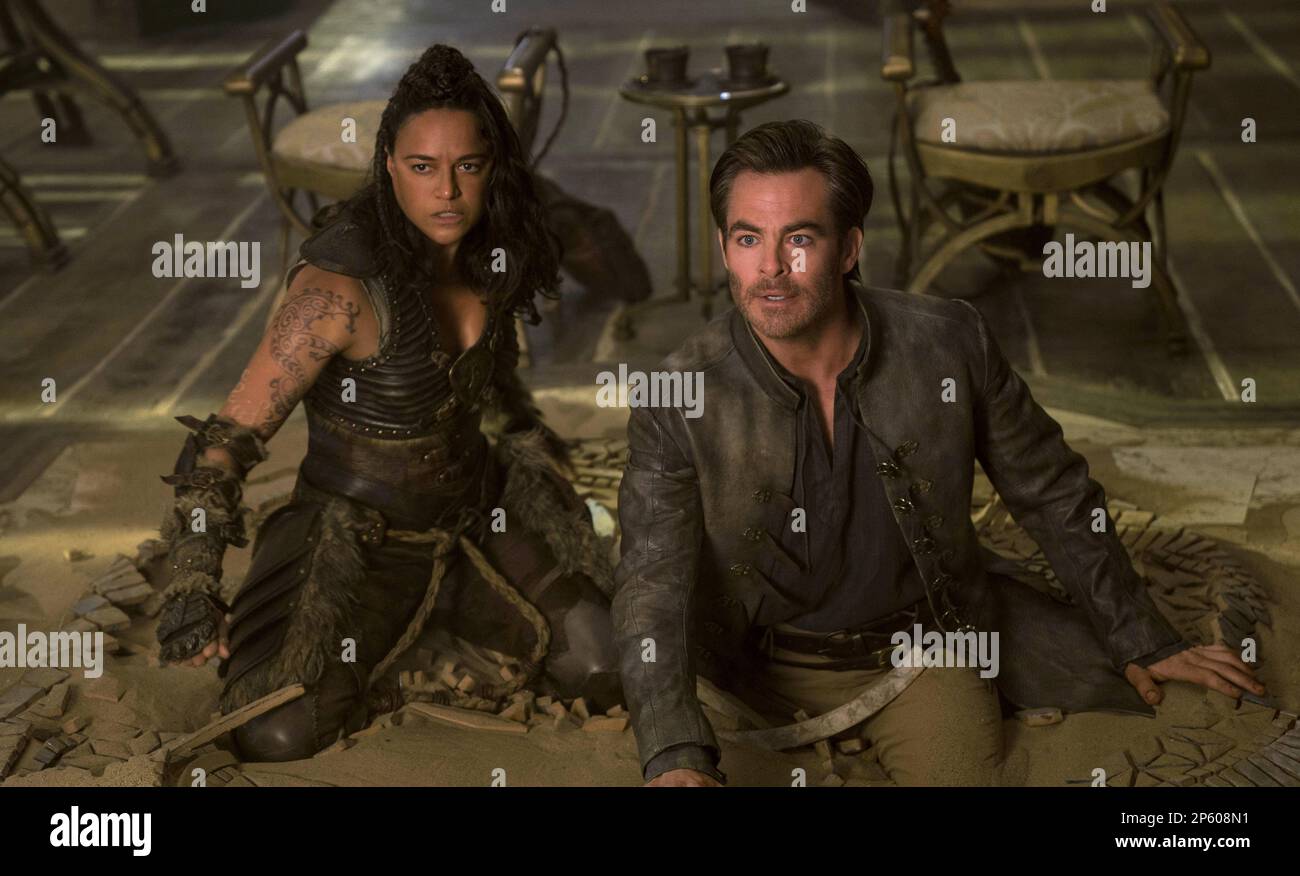Dungeons & Dragons Honor Among Thieves Michelle Rodriguez & Chris Pine ... Dungeons & Dragons Honor Among Thieves Michelle Rodriguez & Chris Pine ...