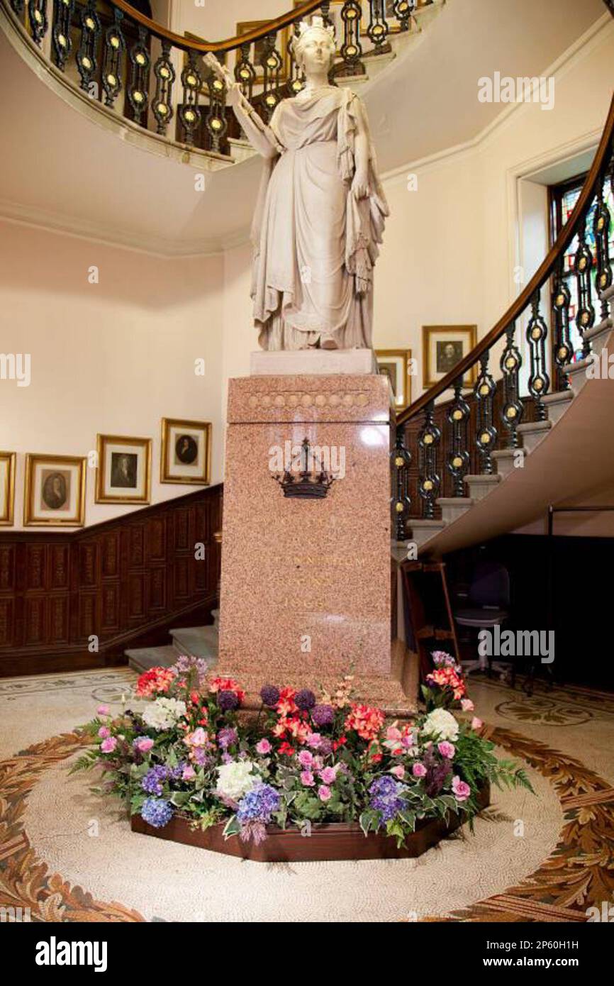 Queen victoria scotland 1866 hi-res stock photography and images - Alamy