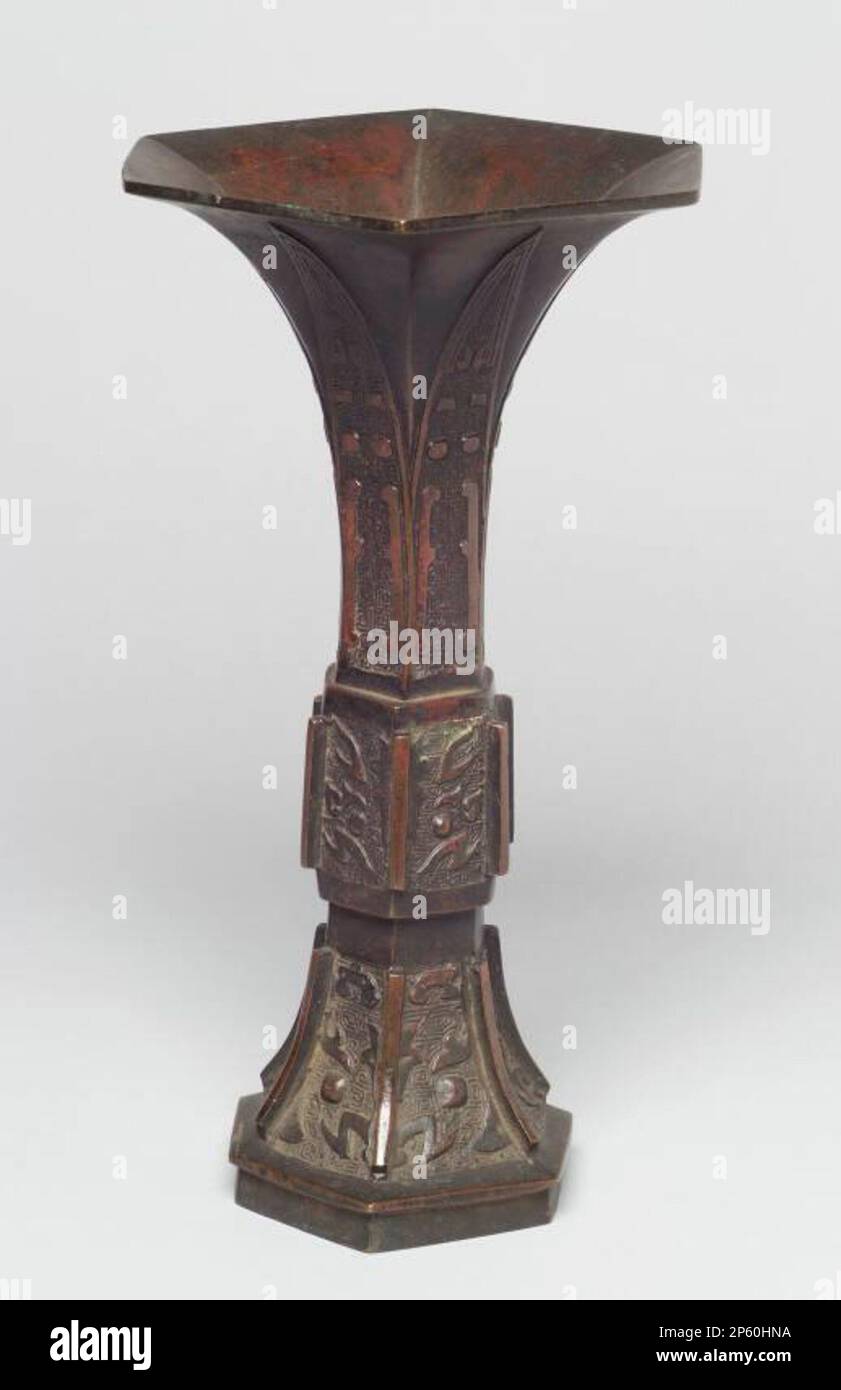 Chinese Gu Form Vase, Late Ming Dynasty, Transitional Period, late 17th ...