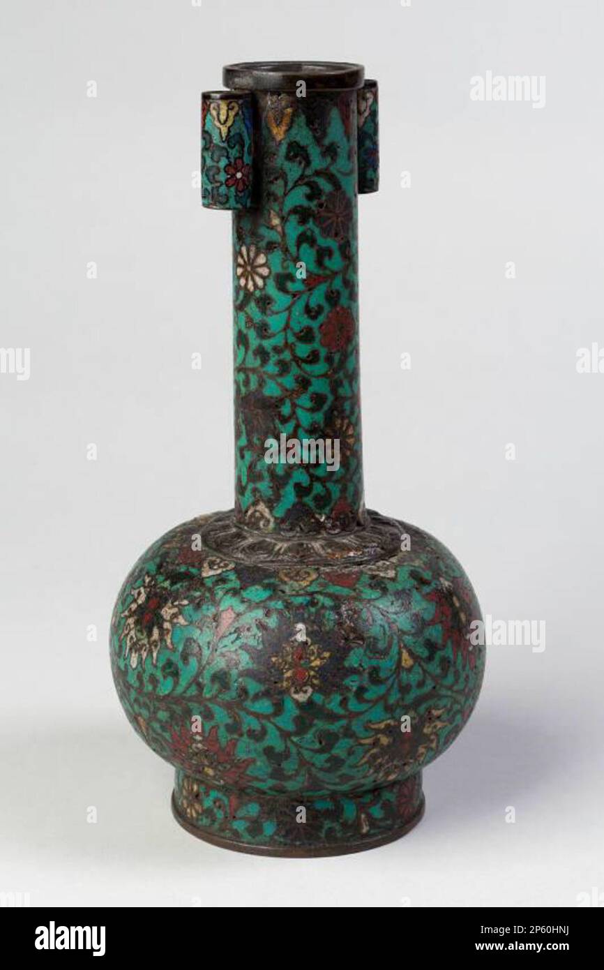 Chinese Cloisonné Enamel 'Arrow' Vase, Qing Dynasty, Kangxi Period ...