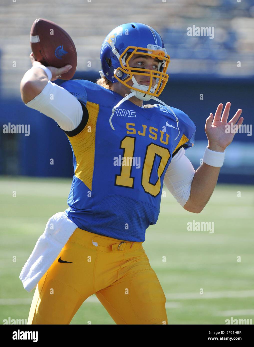 San Jose State Spartans David Fales (10) in action during a game ...
