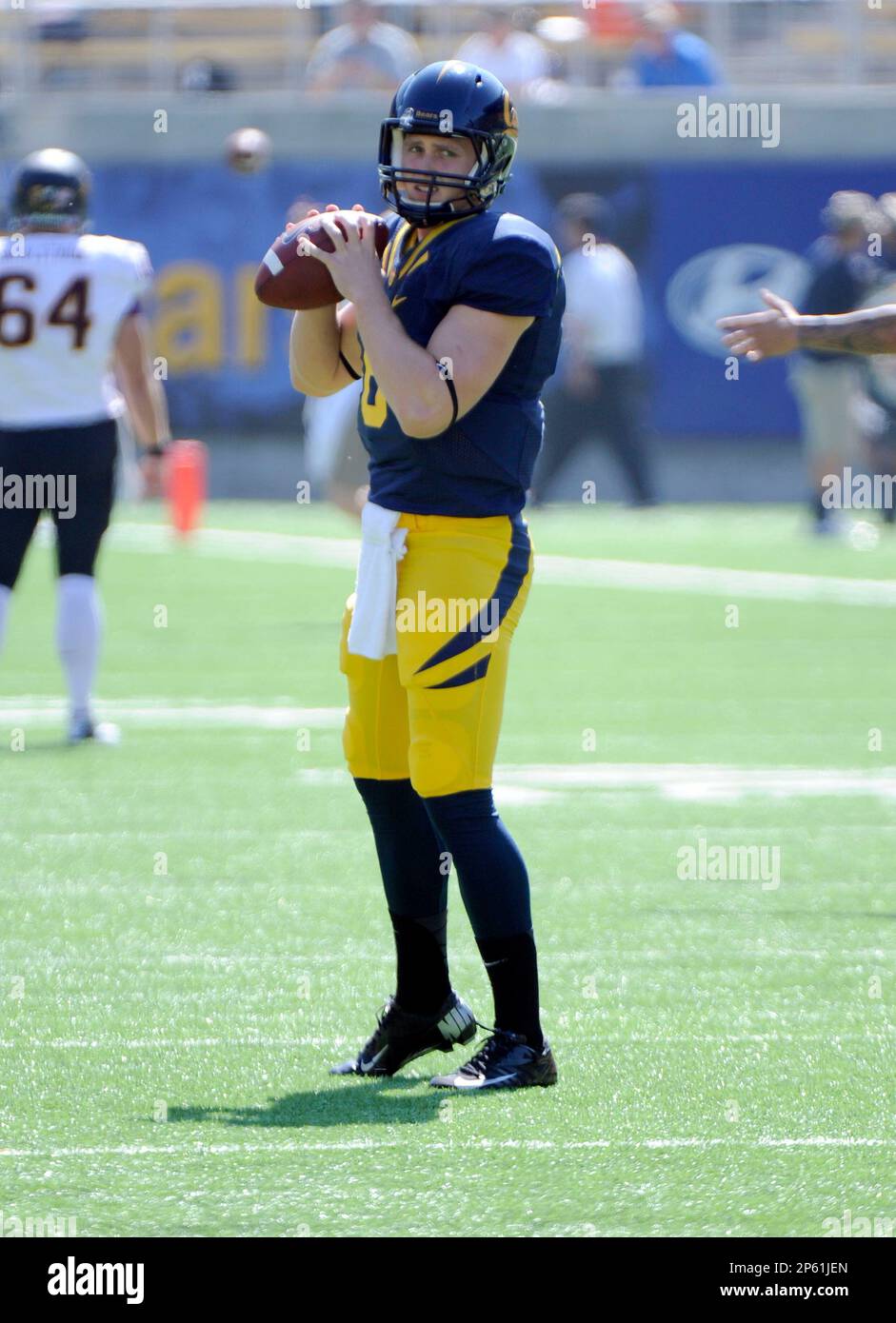 California Golden Bears Kyle Boehm (6) in action during a game against ...