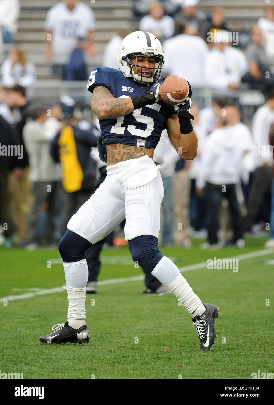 Penn State Nittany Lions Alex Kenney (15) in action during a game ...