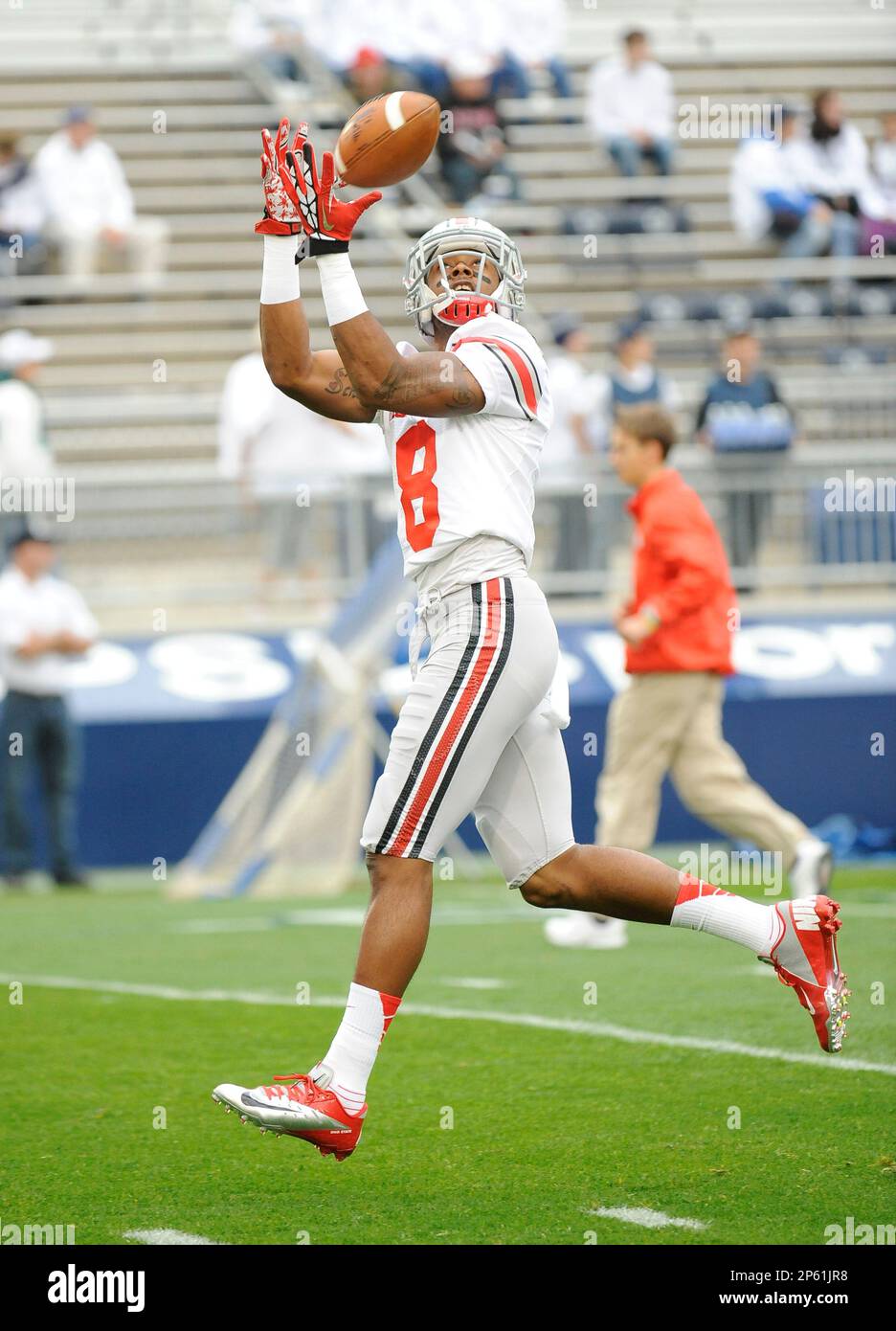 Ohio State Buckeyes Riquan Southward (8) in action during a game ...