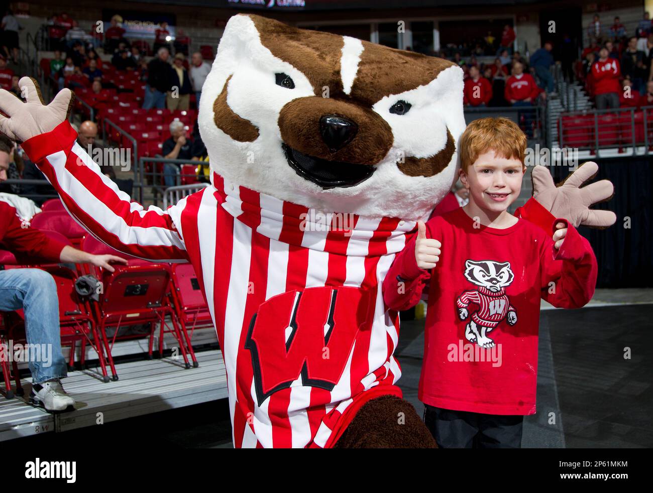 Wisconsin Badgers mascot Bucky Badger poses with Spencer Stluka during ...