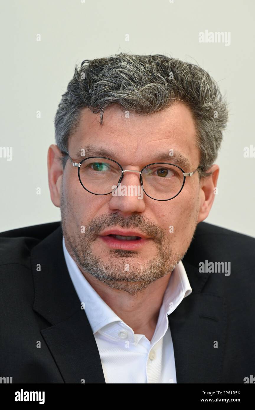 Kassel, Germany. 07th Mar, 2023. Michael Knapp, CEO of GNH AG (Klinikum ...