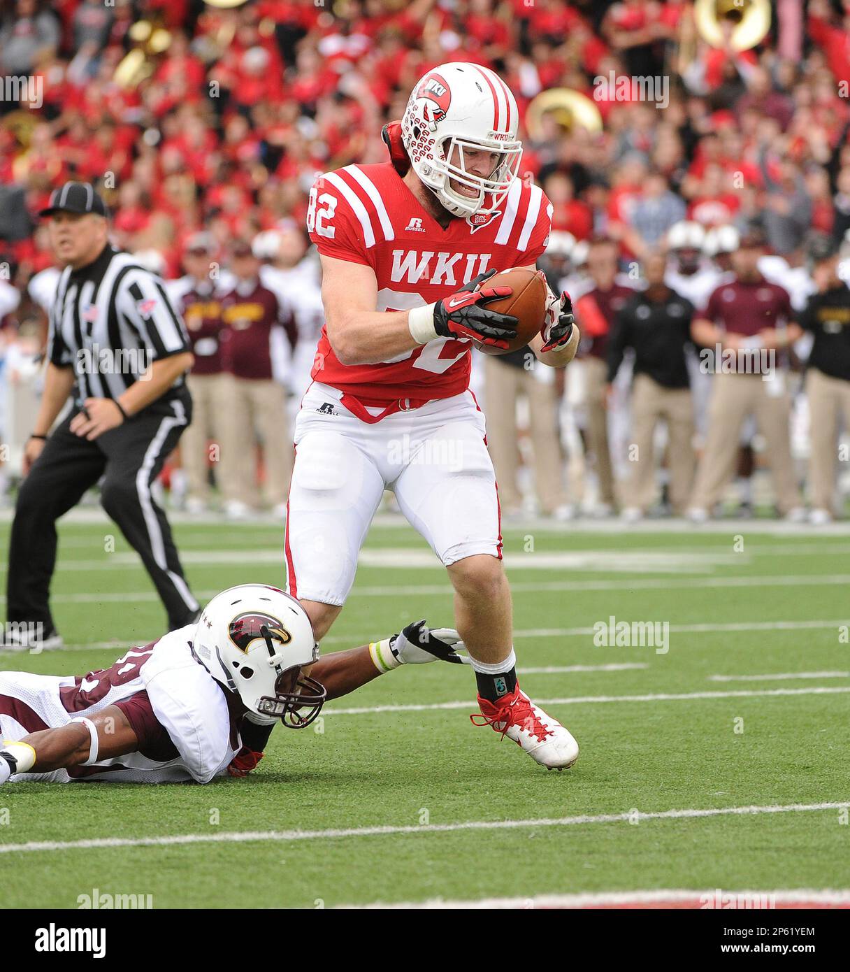 Western Kentucky Hilltoppers Jack Doyle (82) in action during a game ...