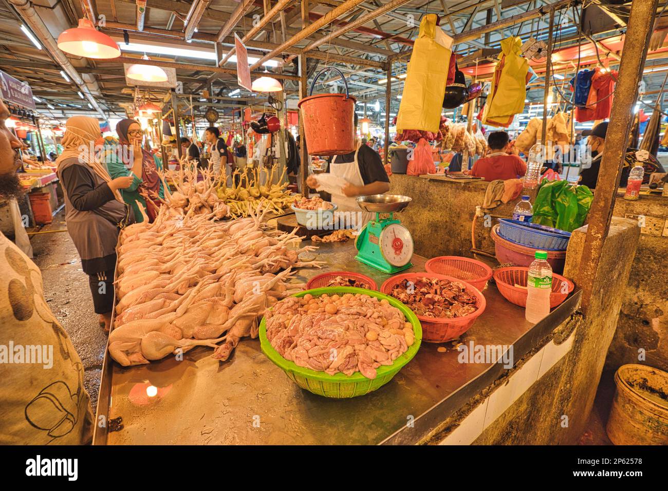 Chow Kit Road Market, Kuala Lumpur, Malaysia - Jan 2023: A wet market ...