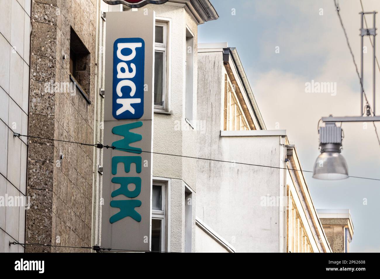 Back werk sign hi-res stock photography and images - Alamy