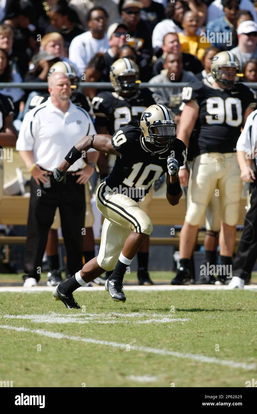 WEST LAFAYETTE, IN - SEPTEMBER 15: Defensive end Royce Adams #10 of the ...