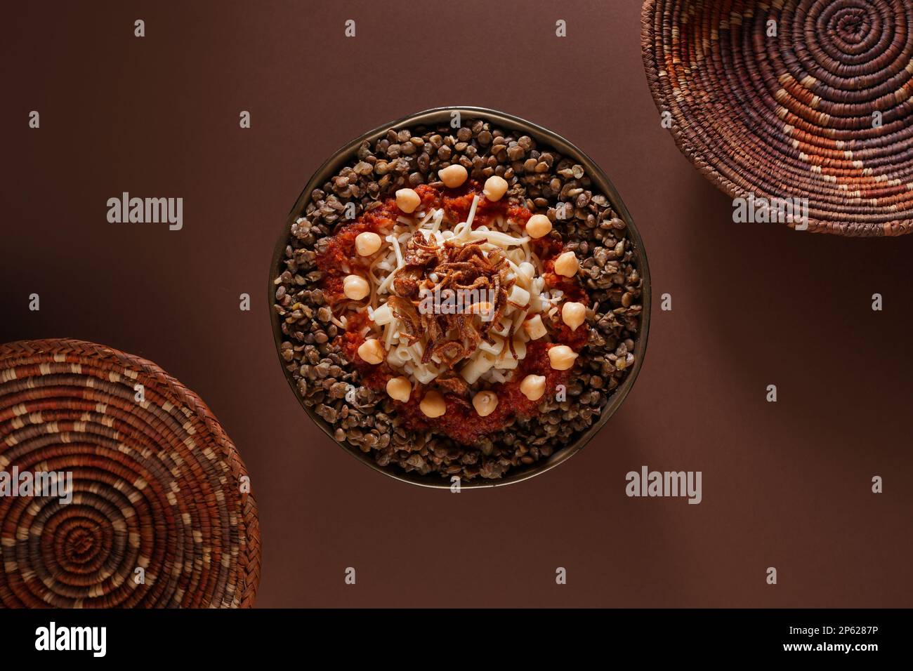 Egyptian Koshary images, Traditional Egyptian food, Delicious Koshary ...