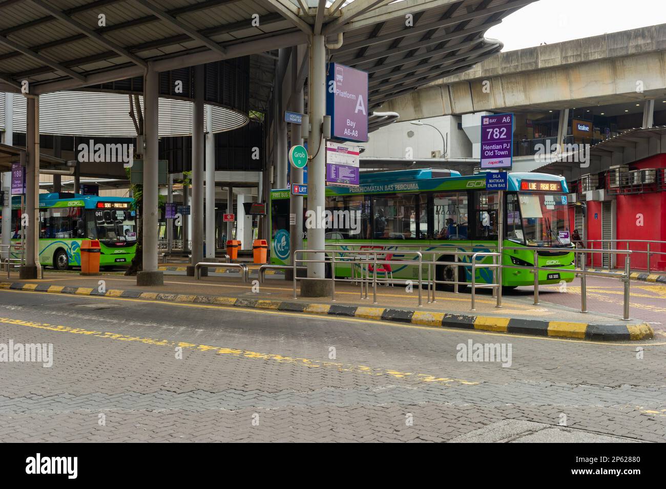 A GOKL bus terminus in Kuala Lumpur, Malaysia Stock Photo - Alamy