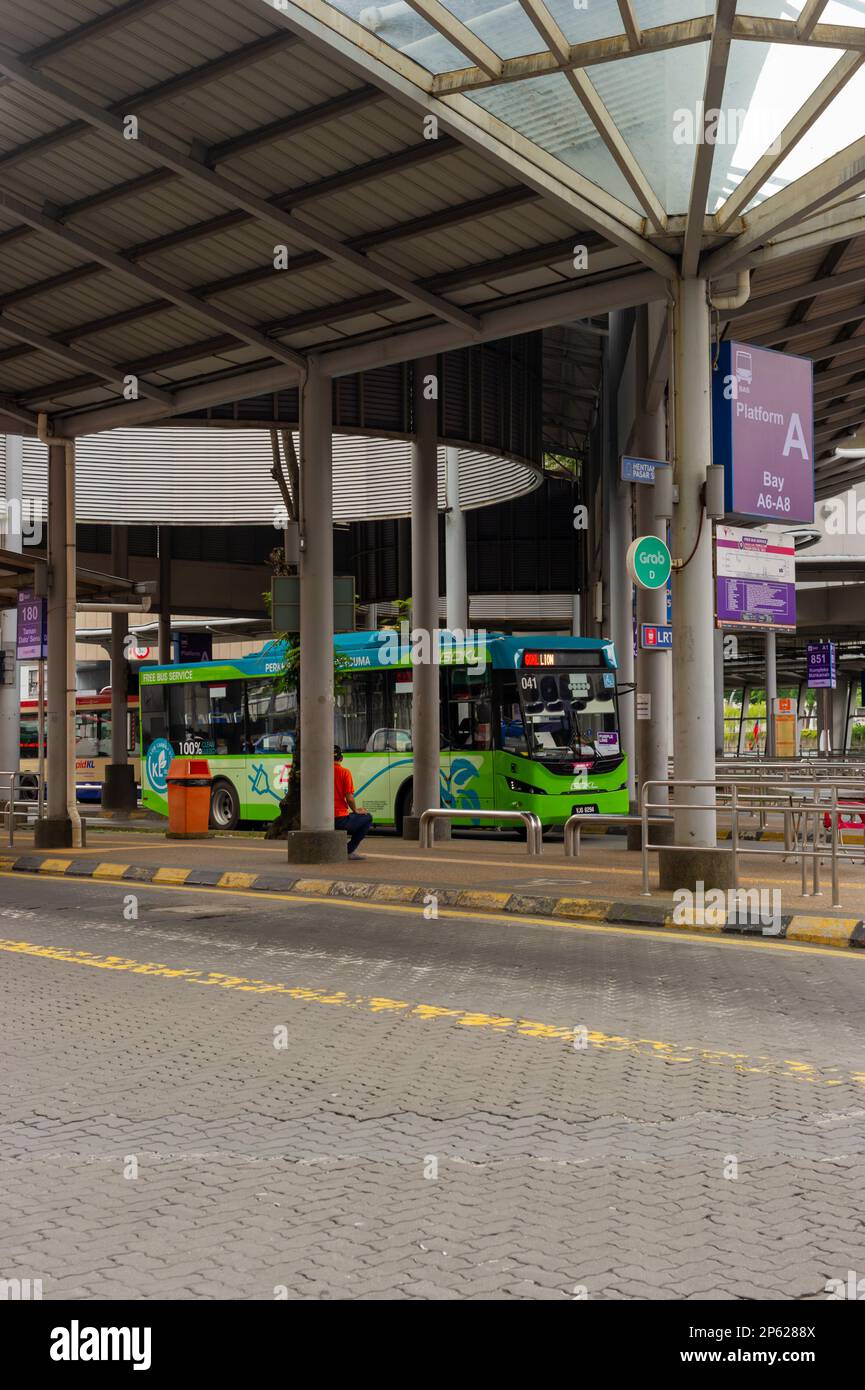 A GOKL bus terminus in Kuala Lumpur, Malaysia Stock Photo - Alamy