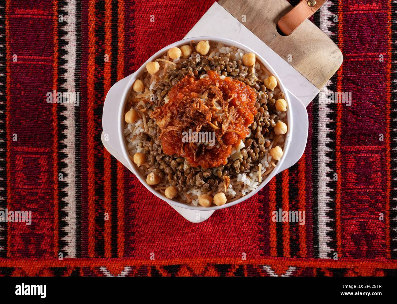 Egyptian Koshary images, Traditional Egyptian food, Delicious Koshary ...